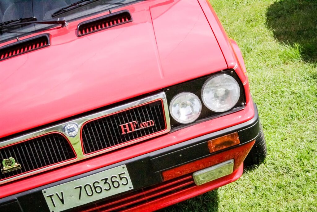 Lancia Delta HF Turbo e 4WD, genesi di un mito | Agorauto