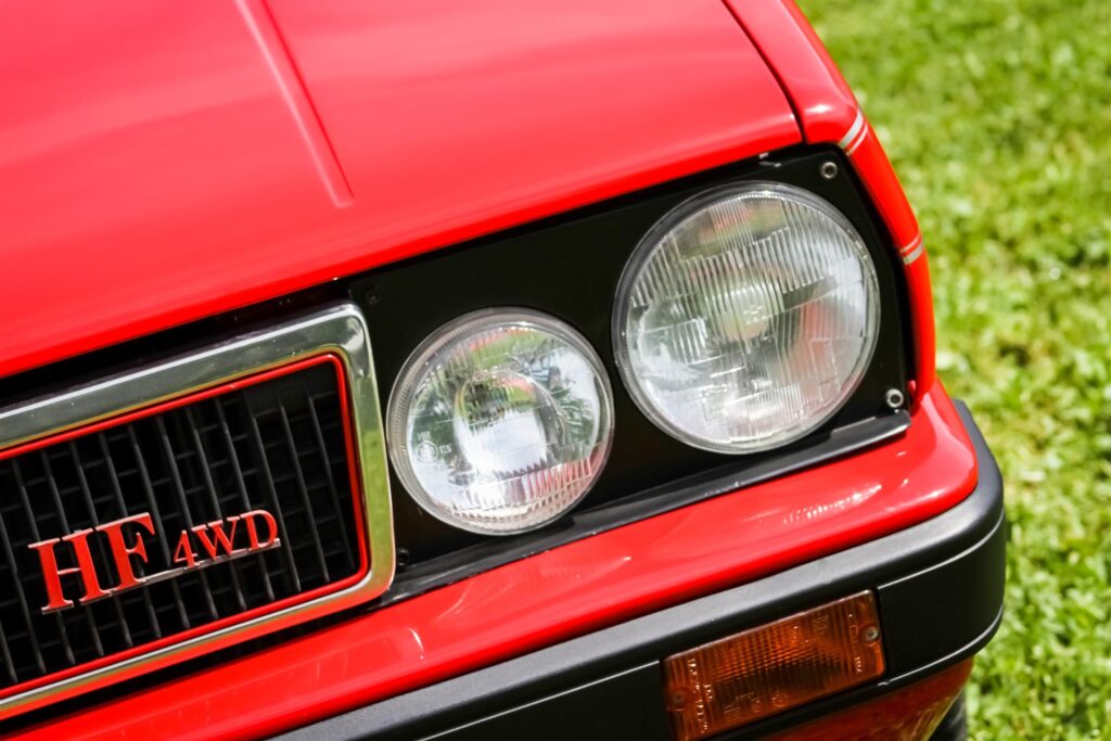 Lancia Delta HF Turbo e 4WD, genesi di un mito | Agorauto