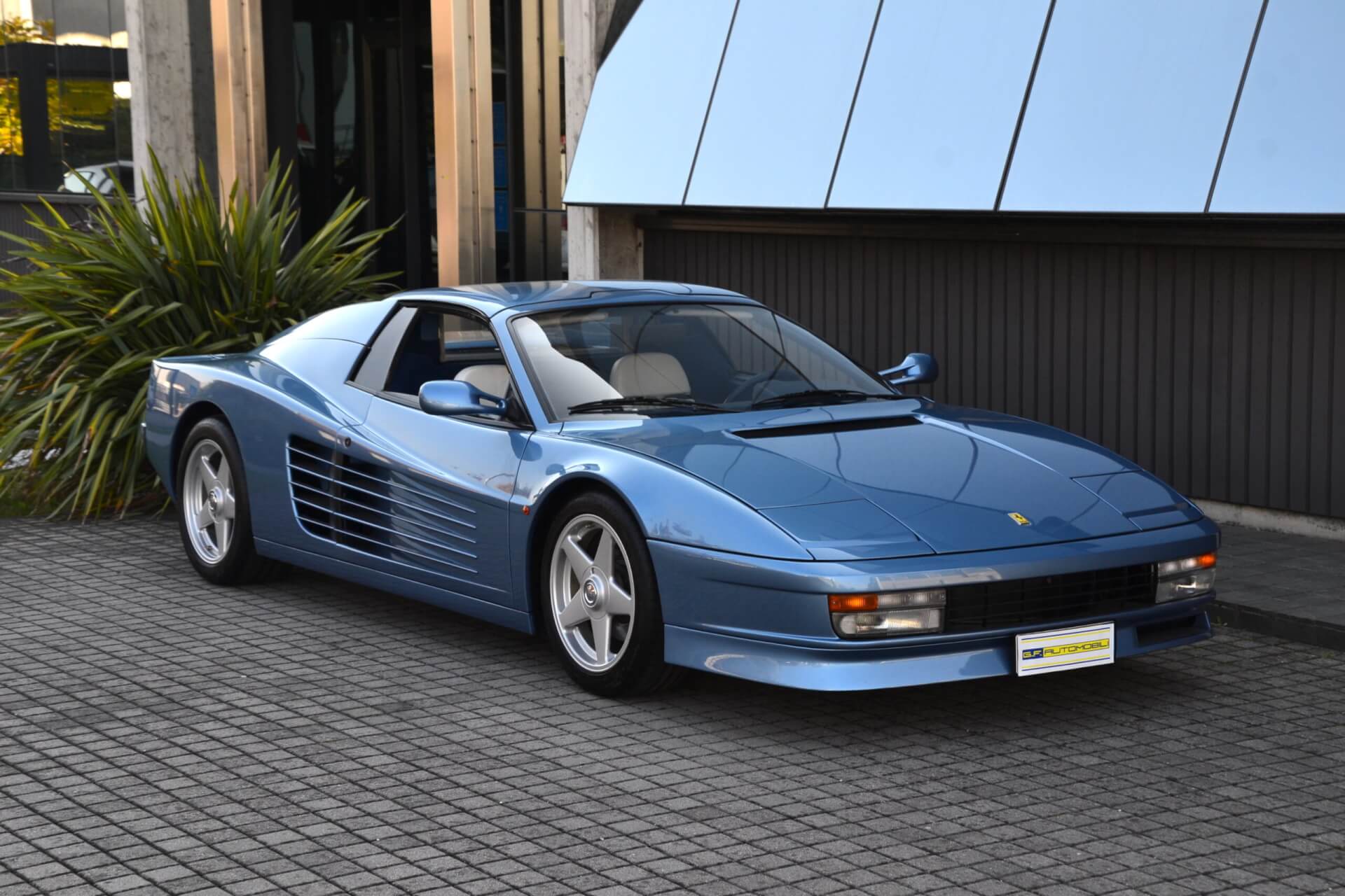 FERRARI TESTAROSSA SPIDER COUPE 1986 | Agorauto